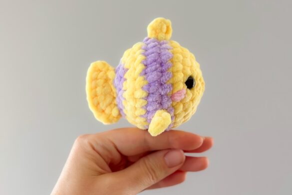 12+ Crochet Accessory Patterns Every Stylish Maker Needs - Yarn Gems